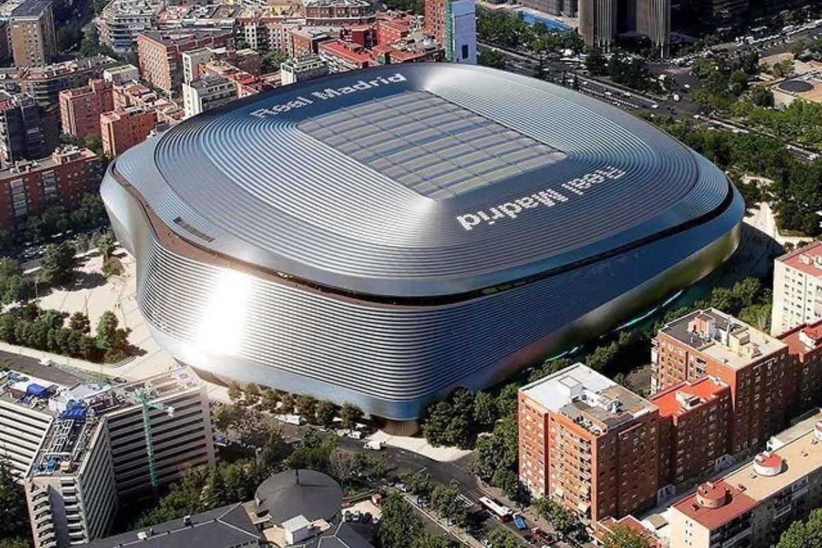 Santiago Bernabéu Stadium named best venue at 2024 World Football ...