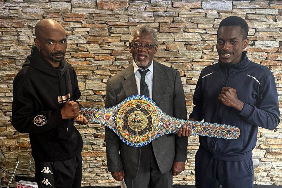 Ndabezinhle Phiri vs Jackson Chauke: Generations collide in WBC Africa ...